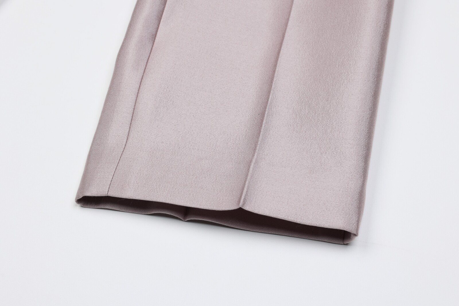 #69 Hepburn Mikado Silk Trousers (Pink Pearl) | Yaggi