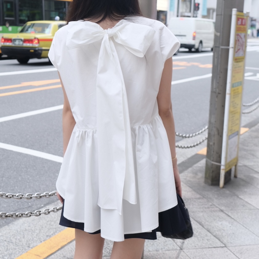 #74. Back Bow Air Blouse (White) | Yaggi